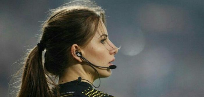 The Worlds Most Beautiful Judge Has Crawling Football Fans Photo